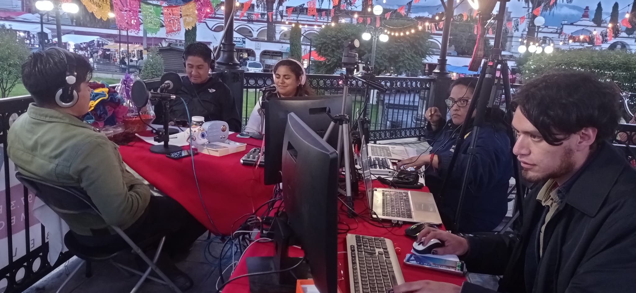 Programa Especial Aniversario 23 de La Voladora Radio: «DIG!» - La ...